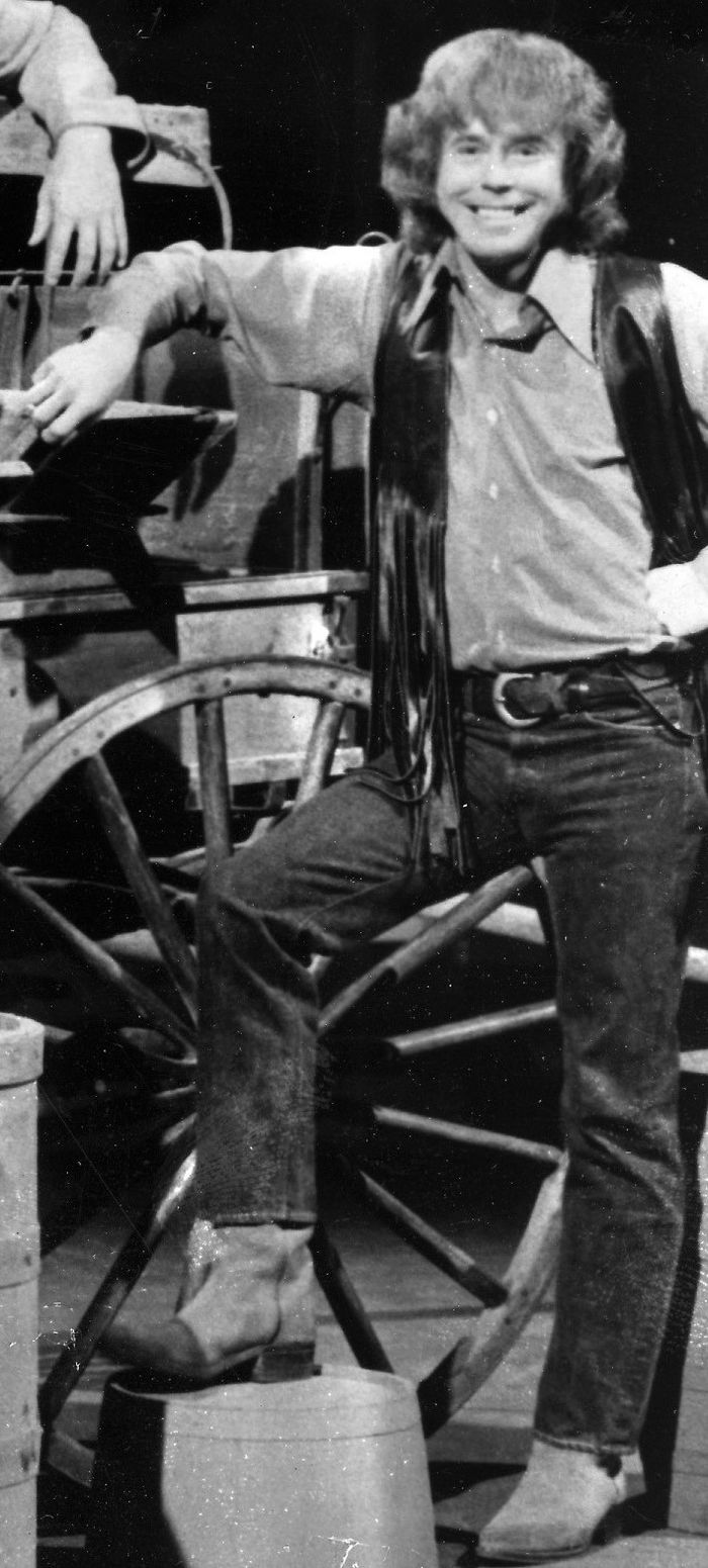 Kin Vassy - Zappa Wiki Jawaka